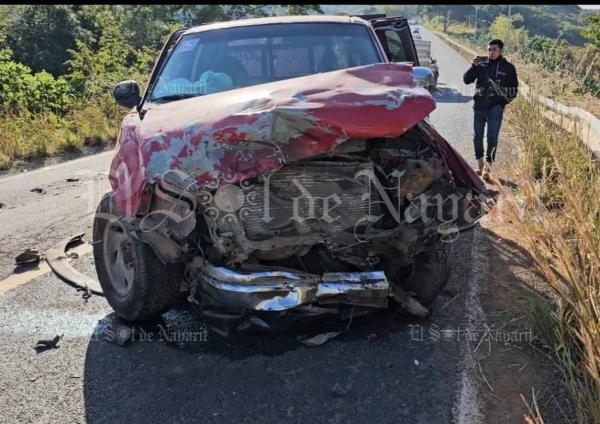 Fuerte Accidente Deja 3 Lesionados En Carretera Libre Tepic Mazatlán